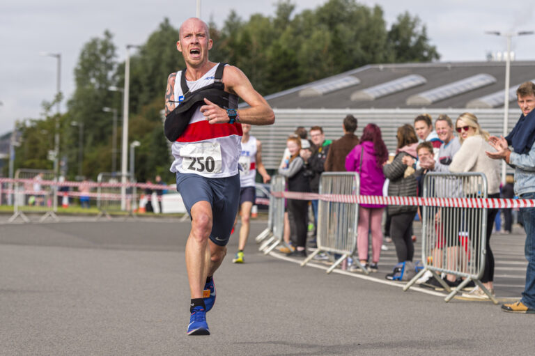 Derek Rae in Japan; 24-Hour track race; Stirling Uni XC - Scottish ...