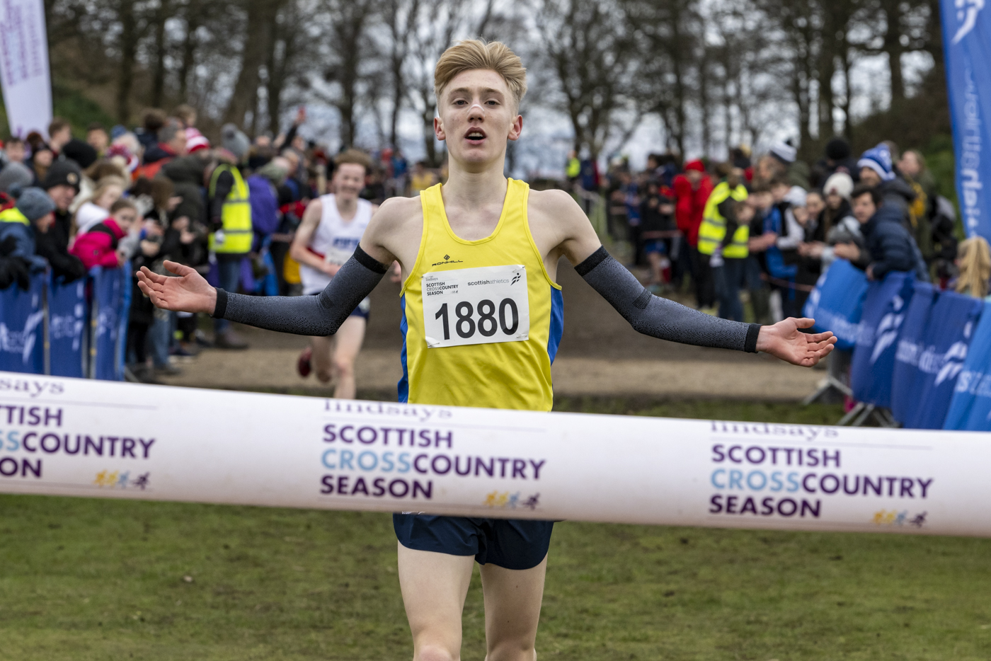 Heggie and Bell take U17 titles as Giffnock win five team golds ...