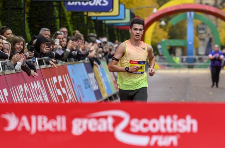 Paralympian Derek steps away from racing; Callum 2:15 in New York ...