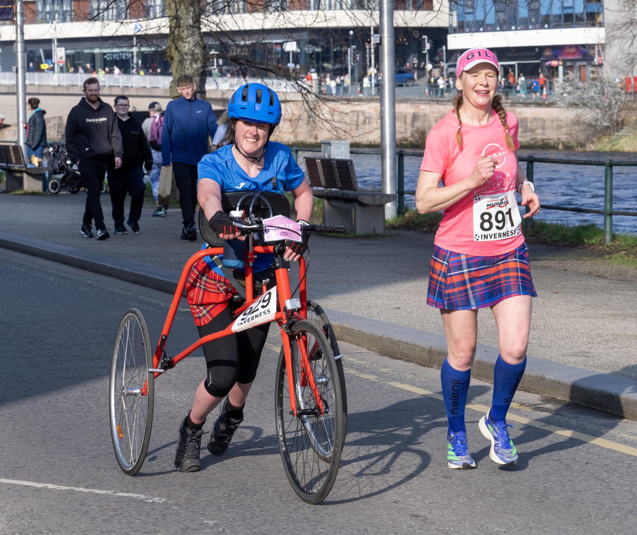 Scottish Half Marathon titles for Jamie and Nancy at Inverness 40th ...