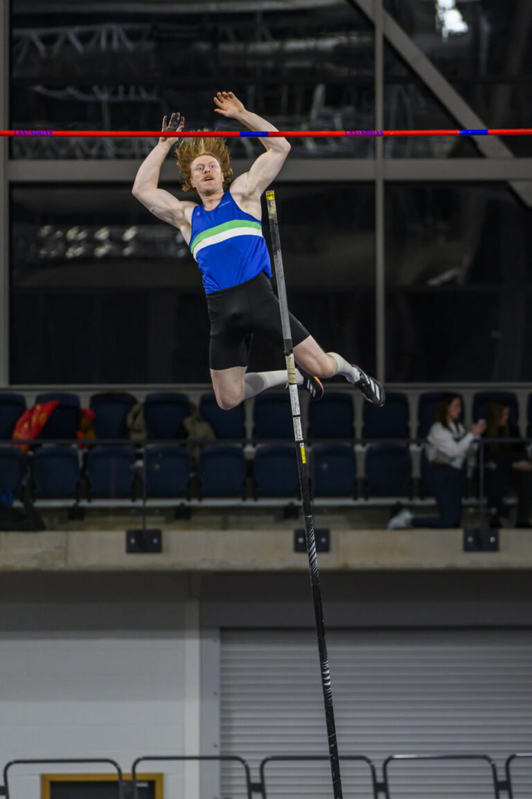 4J National Open: Jax soars to Glasgow 2026 height, Nikki Native Record ...